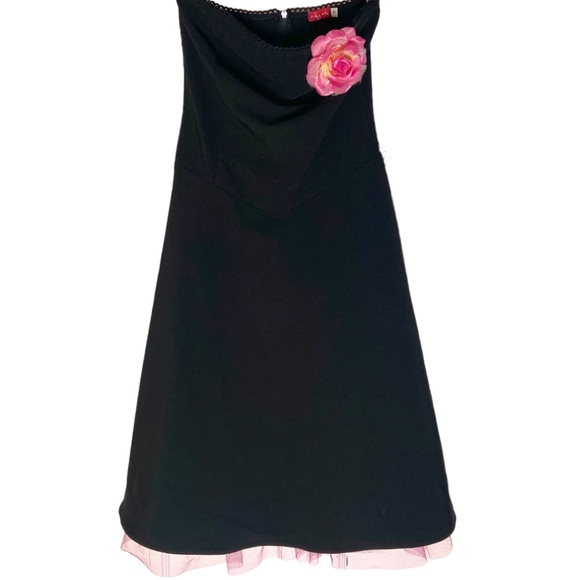 Ruby Rox | Dresses | Ruby Rox Black Strapless Dress With Rose | Poshmark